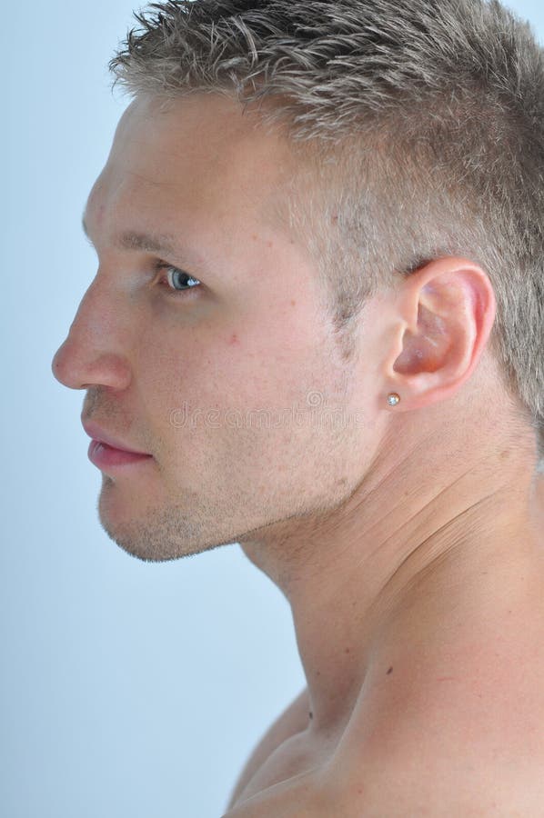 Portrait of bodybuilder stock image. Image of expression - 195455845