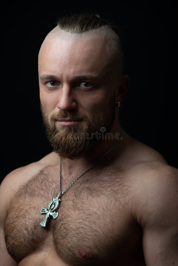 Portrait of bodybuilder stock image. Image of attractive - 119040997