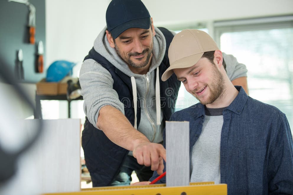 Portrait Craftsman and Apprentice Stock Image - Image of 1520, machine: 275986835