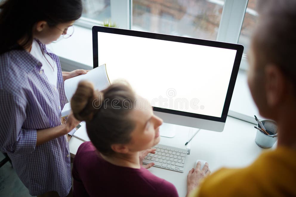 Using computer for work stock photo. Image of businesswoman - 115131002