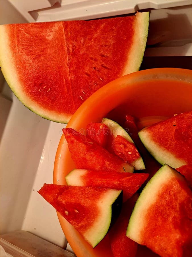 Portrait of a Cut Watermelon Stock Image - Image of fruit, watermelon ...