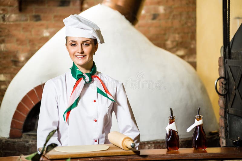 Portrait d'un cuisinier image stock. Image du heureux - 29528075