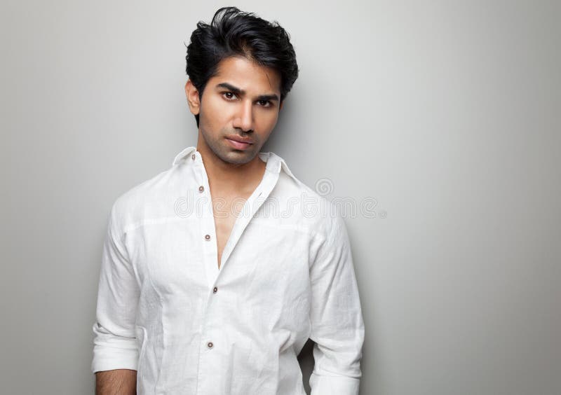 Portrait D'un Homme Indien Bel Image stock - Image du gens, lifestyle ...