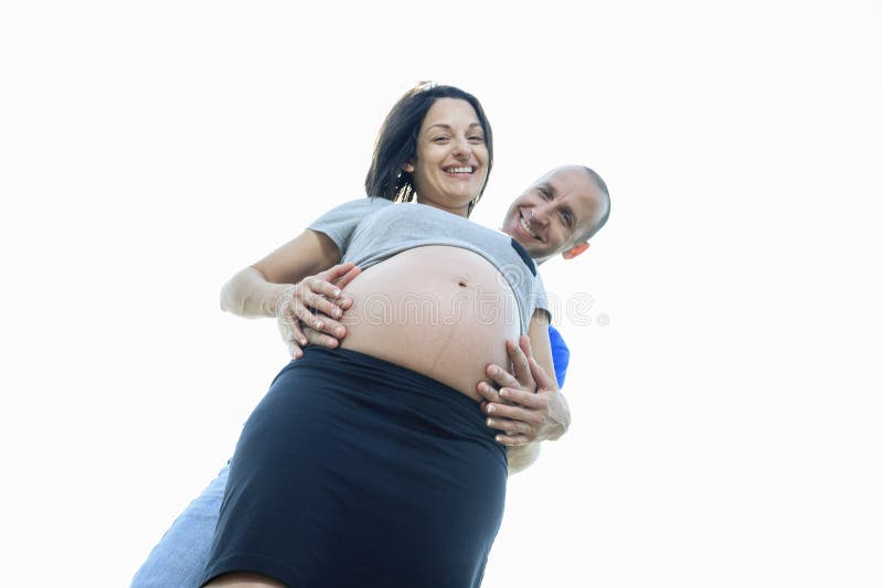 Une Verticale Dune épouse Enceinte Avec Son Mari Image Stock Image