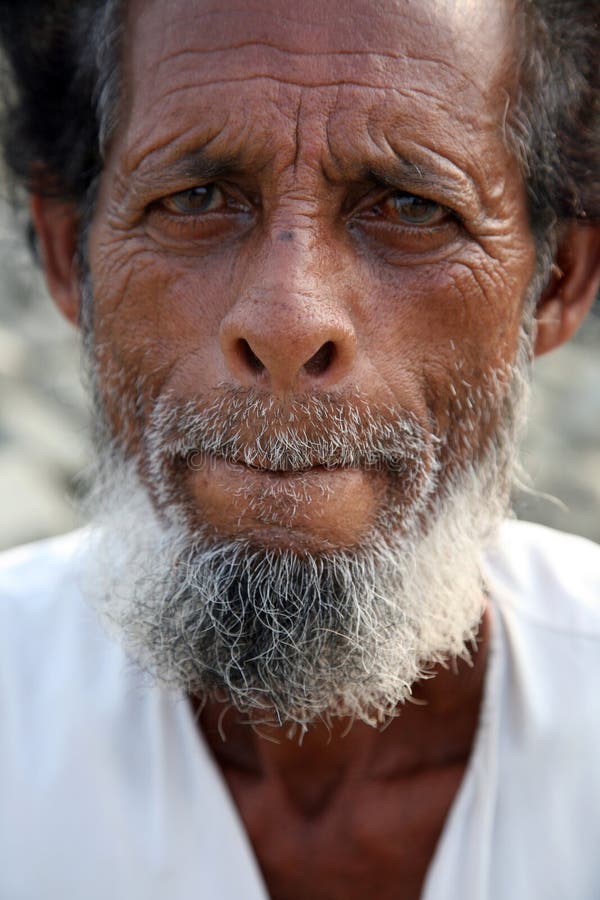 Portrait of a day laborer editorial image. Image of head - 21704710