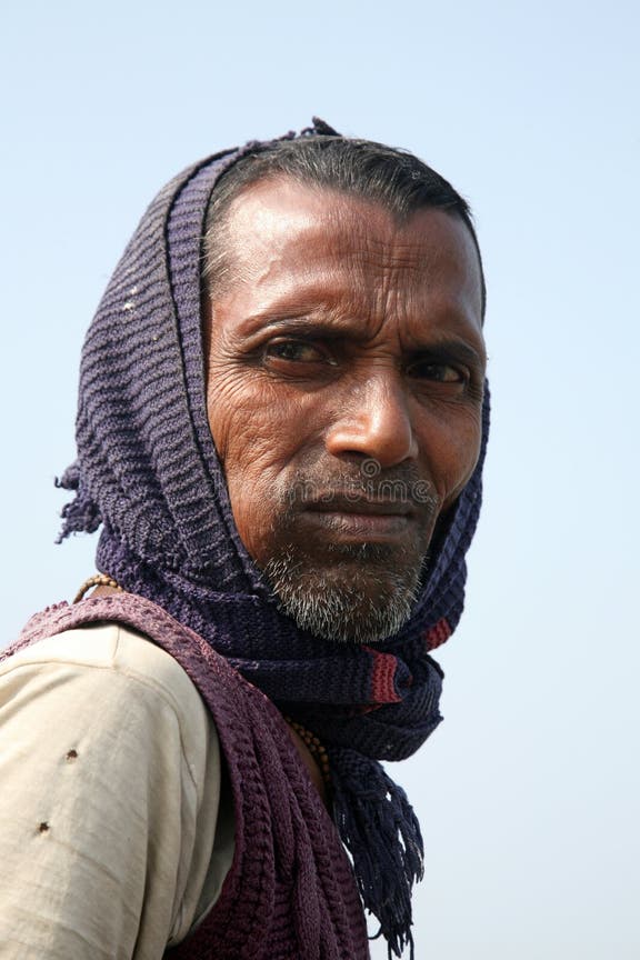 Portrait of a day laborer editorial photography. Image of asia - 21704842