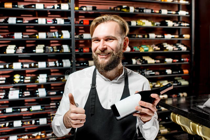 Portrait de Sommelier image stock. Image du mémoire, caucasien - 82190005