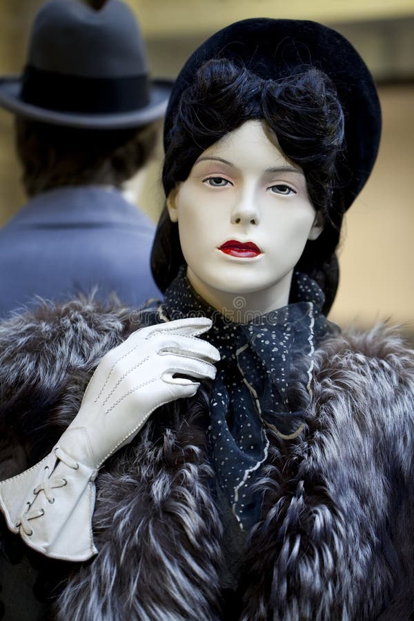 Portrait of Female Mannequin Stock Image - Image of clothed, clothes ...