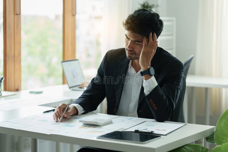 Portrait of Frustrated Business Man Have Problem while Sitting at Her ...