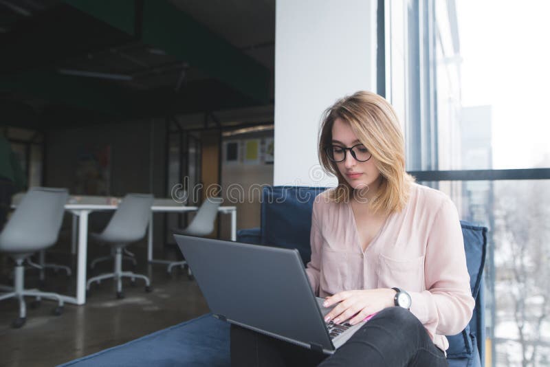 565 Looking Workflow Laptop Stock Photos - Free & Royalty-Free Stock ...