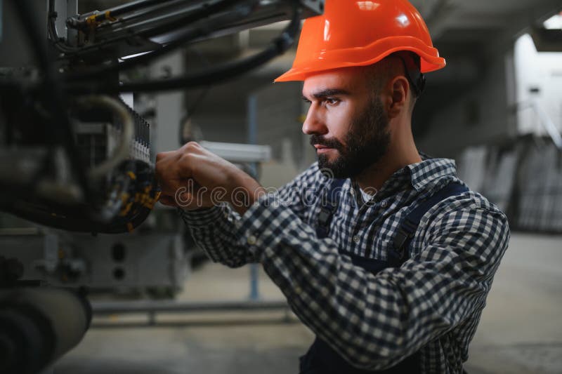 Portrait of Industrial Engineer. Factory Worker with Hard Hat Standing ...