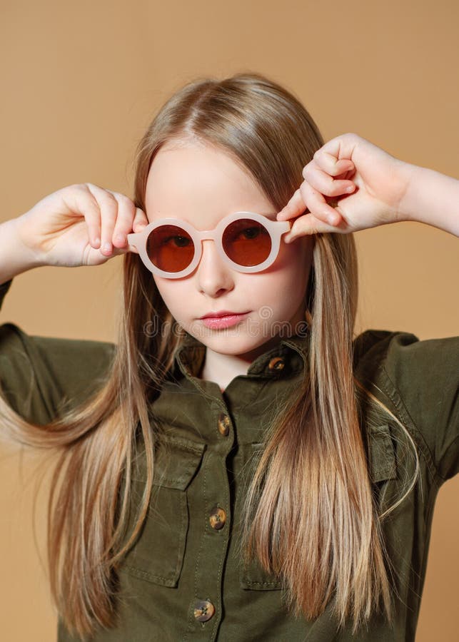 Portrait of Little Model Girl Stock Image - Image of fashion, daughter ...