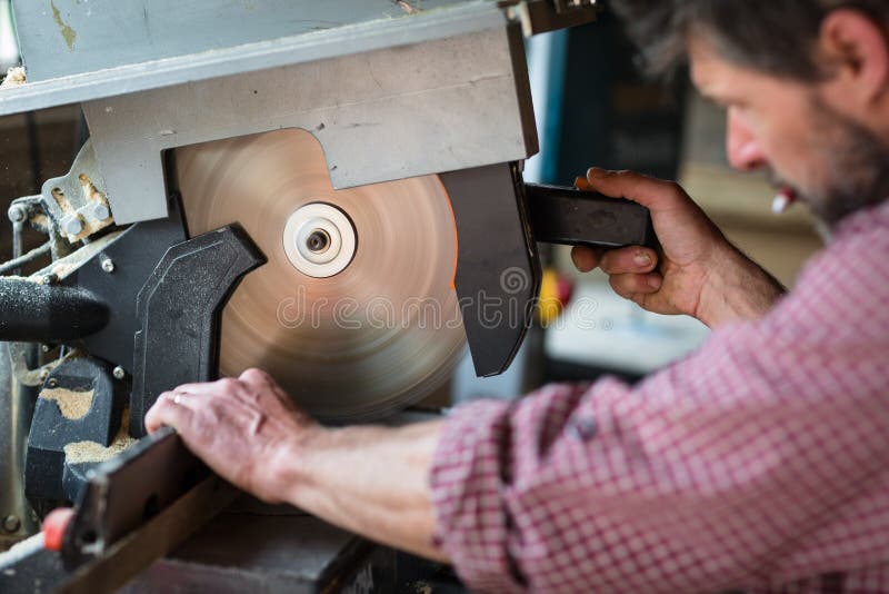 Male Carpenter Cutting Plank by Band Saw Stock Image - Image of ... Male Carpenter Cutting Plank by Band Saw Stock Image - Image of ...