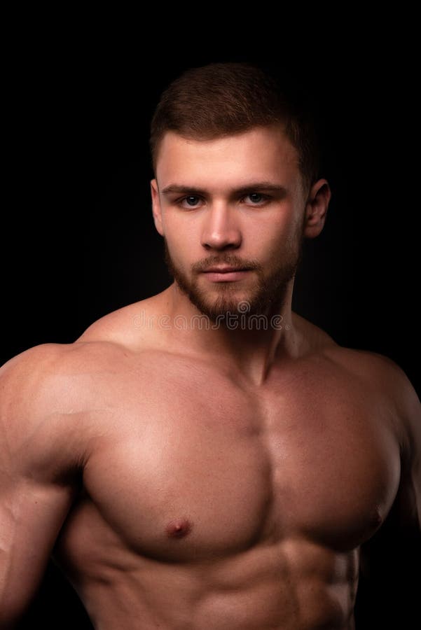 Photos of Model in Image ID 176618072 by Andrei Vishnyakov - Vishstudio