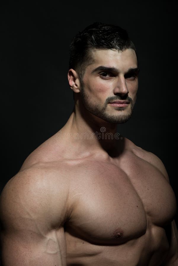 Portrait of bodybuilder stock photo. Image of cool, white - 187711732