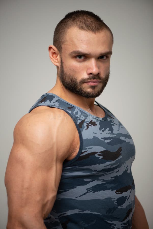 Portrait of bodybuilder stock image. Image of confident - 223010303