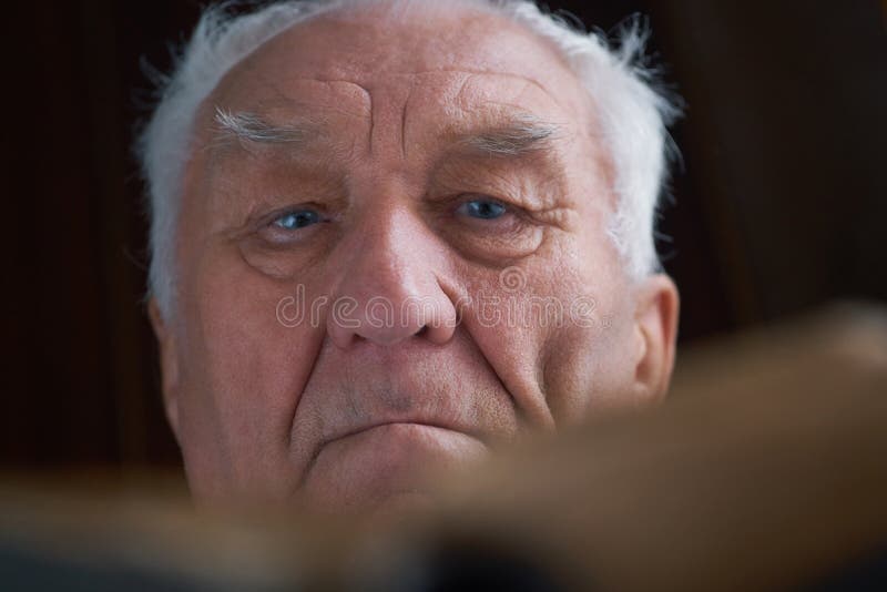 Portrait of an Old Man Reading a Book Stock Photo - Image of hand ...
