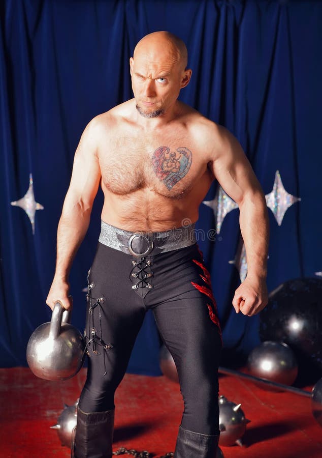 206 Circus Strongman Stock Photos - Free & Royalty-Free Stock Photos ...