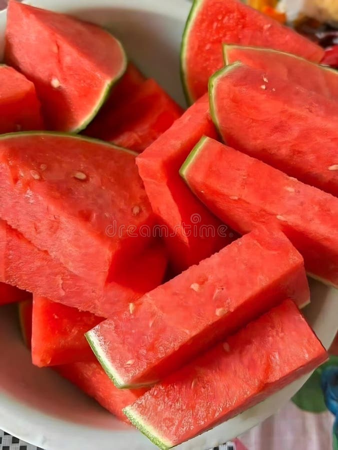 Portrait of Peeled Watermelon Stock Illustration - Illustration of ...