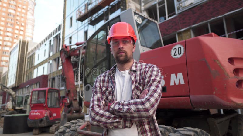 Portrait of Proud Builder at Construction Site. Constructor with ...