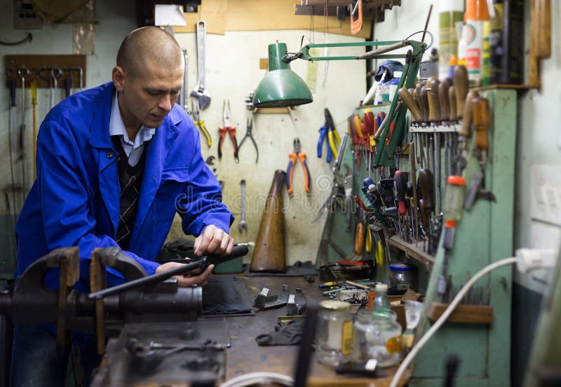 Qualified Master of Weapons Repairing or Renovating Firearms in ...