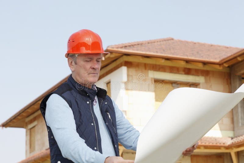 Portrait of Senior Architect Stock Image - Image of built, senior: 38924719