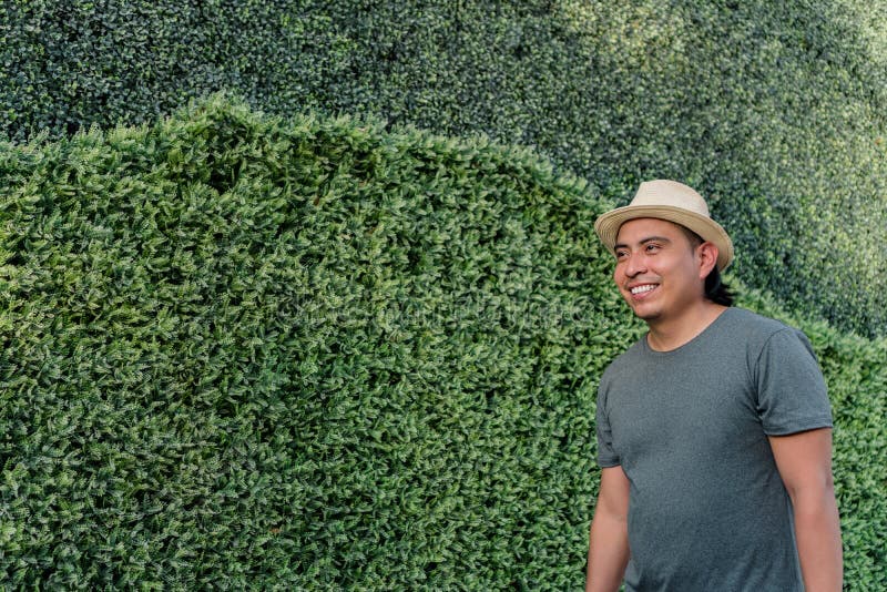 Young Aboriginal Man Smiling Stock Photos - Free & Royalty-Free Stock ...