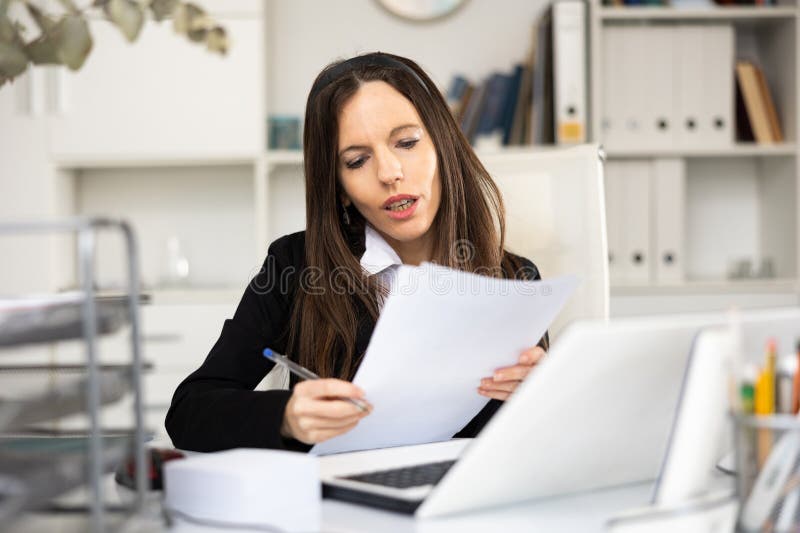 Portrait of Woman Office Worker Doing Paperwork Stock Image - Image of ...