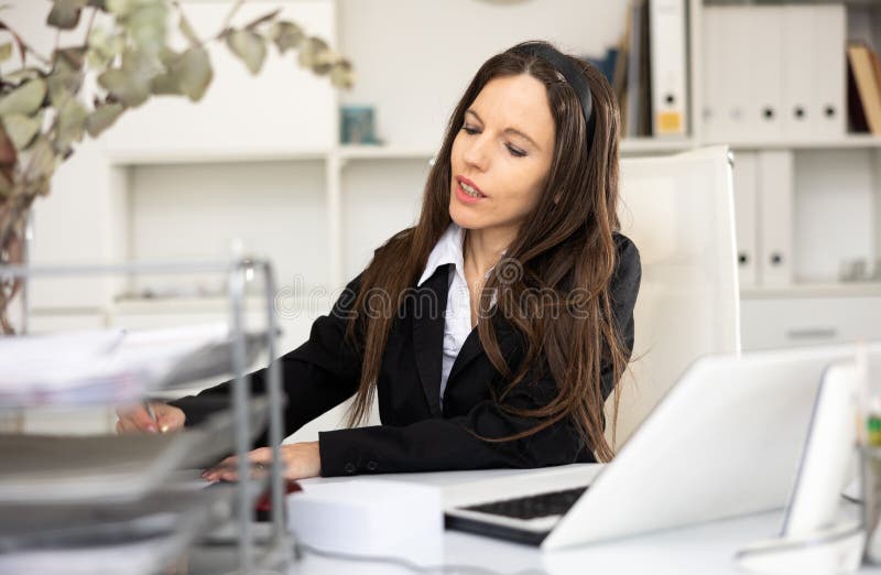 Portrait of Woman Office Worker Doing Paperwork Stock Image - Image of ...