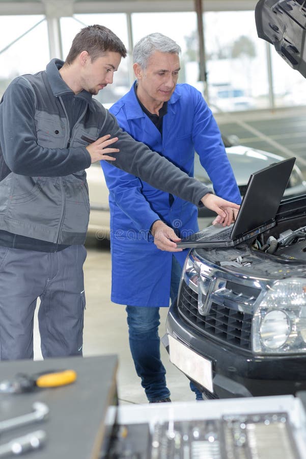 Portrait Workers and Diagnostic Car Stock Image - Image of service ...