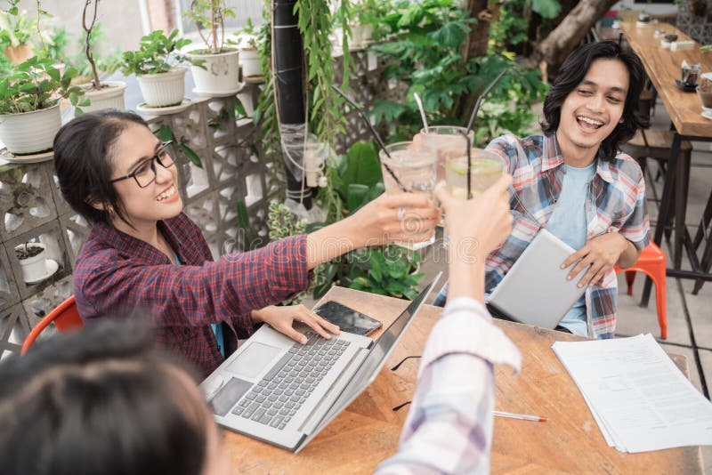 Portrait of Young Asian Students Stock Photo - Image of gruop, female ...