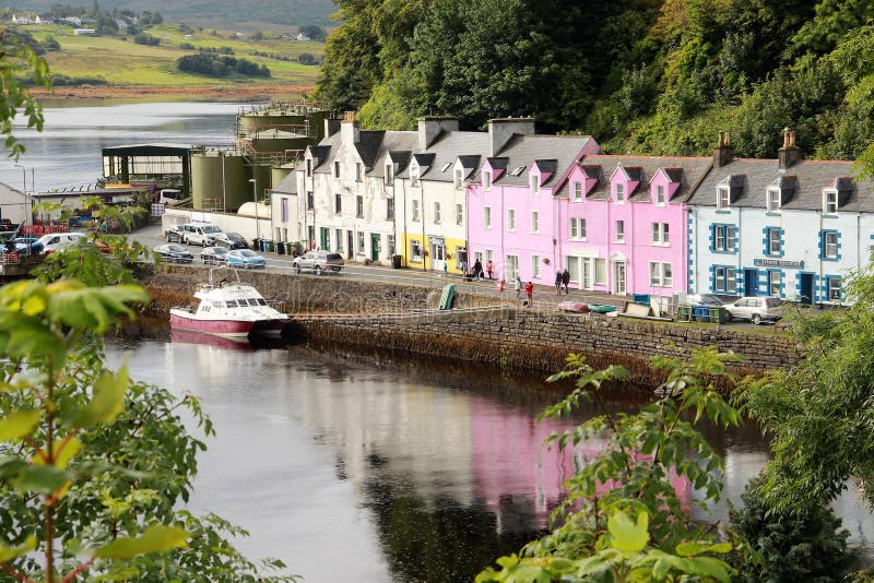 Portree, Scotland editorial stock photo. Image of hebrides - 98091758