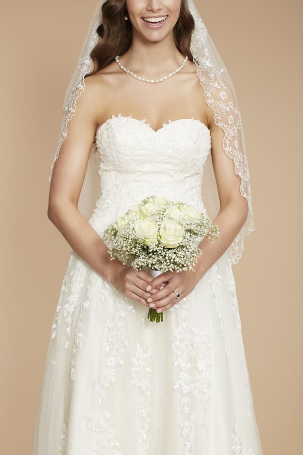 Portret Van Een Jonge Bruid Stock Foto - Image of geluk, kaukasisch ...