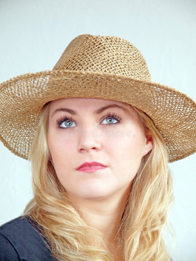 De Linkerhelft Van Gezicht Van Knappe, Jonge Vrouw in Zwart-wit Schot ...