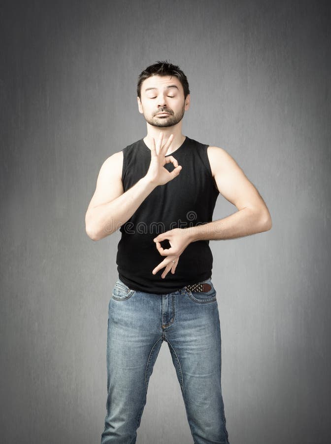 Pose de zen pour un homme image stock. Image du concept - 44666977