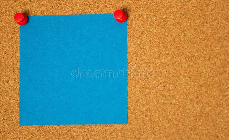 Post-it Azul Em Um Fundo Do Coarkboard Imagem de Stock - Imagem de ...