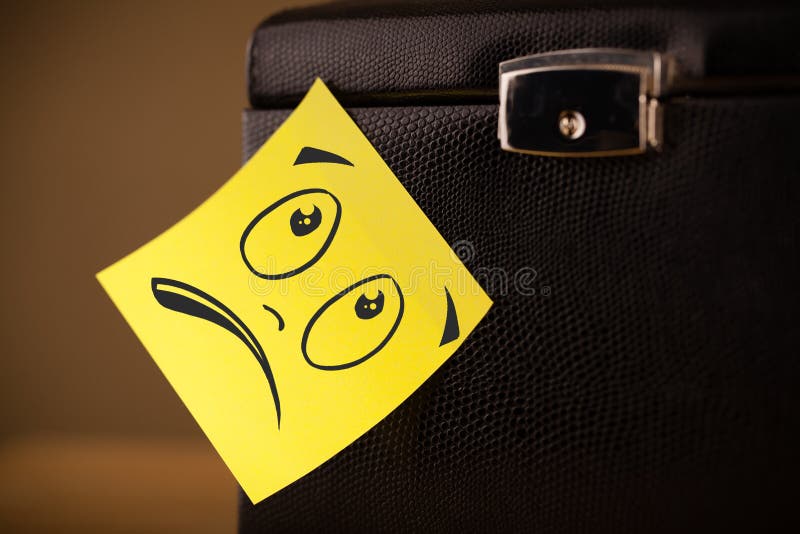 Post-it Note with Smiley Face Sticked on Jewelry Box Stock Photo ...