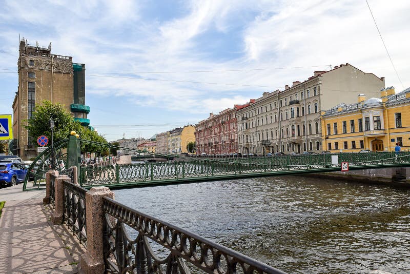 Post Office Bridge in St. Petersburg Editorial Stock Image - Image of ...