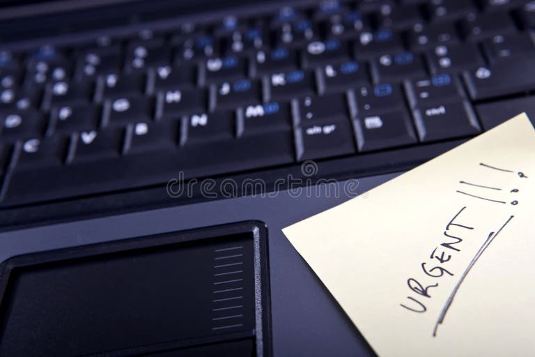 Post-it with Urgent Reminder Stock Image - Image of blank, notepad: 4760907