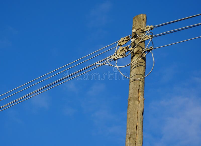 Rectángulo Rojo Del Teléfono Y Del Poste En La Nieve Imagen de archivo ...