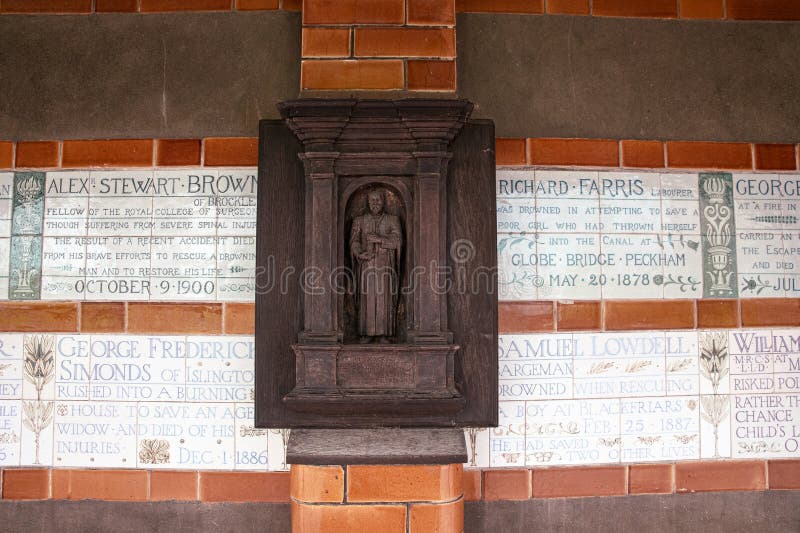 The Postmans Park in London Editorial Stock Image - Image of england ...
