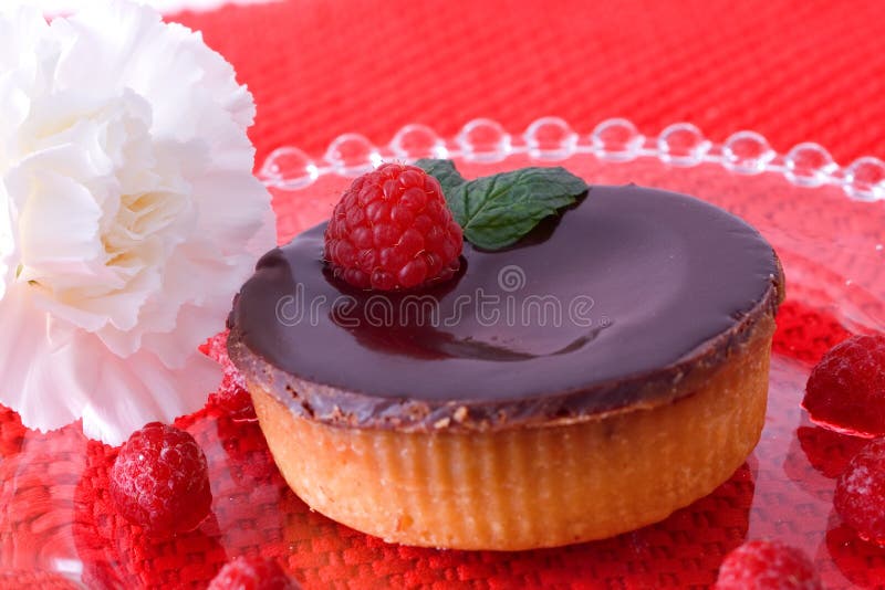 Postre De La Tarta De Frambuesa Foto de archivo - Imagen de delicioso ...