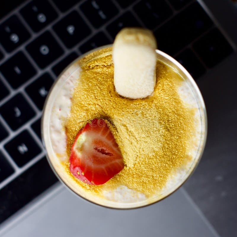 Postre dulce de la tapioca foto de archivo. Imagen de cocina - 119076232