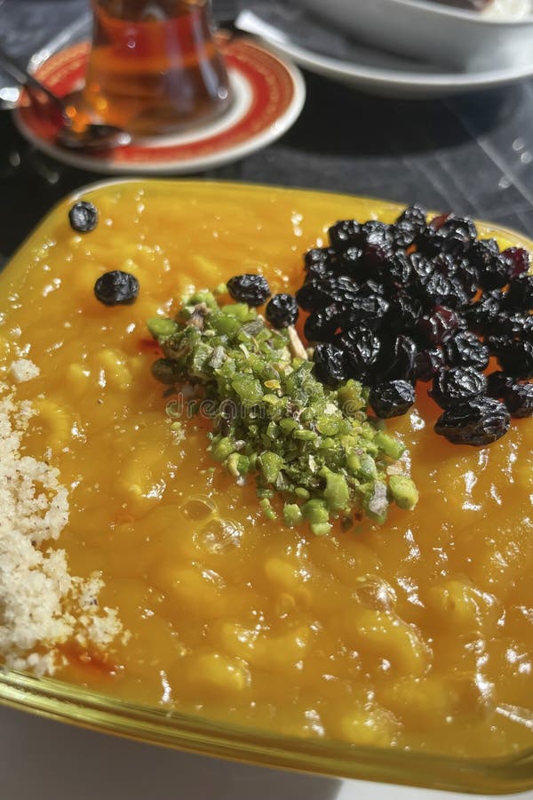 Postre Turco Tradicional Zerde Imagen de archivo - Imagen de cultura ...