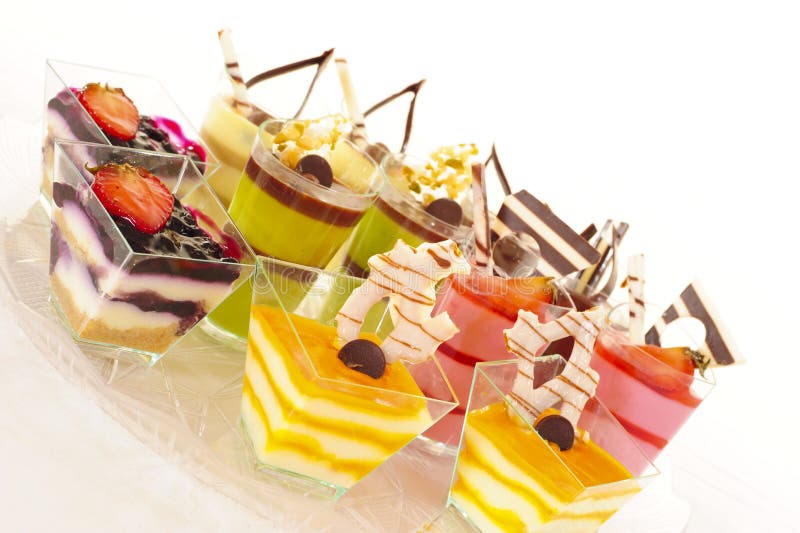 Postres Coloridos Clasificados Foto de archivo - Imagen de cebadura ...