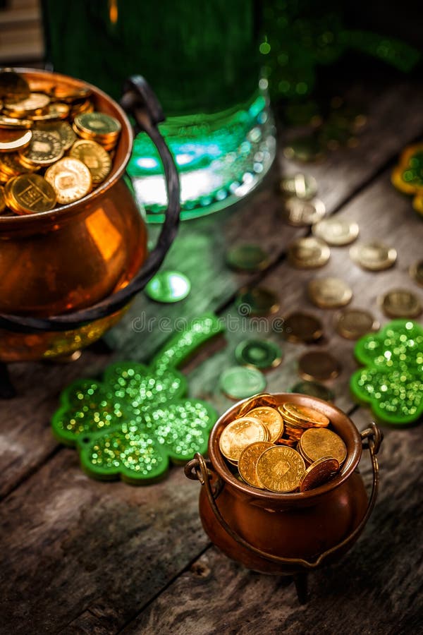 Pot full of gold coins stock photo. Image of traditional - 138037812