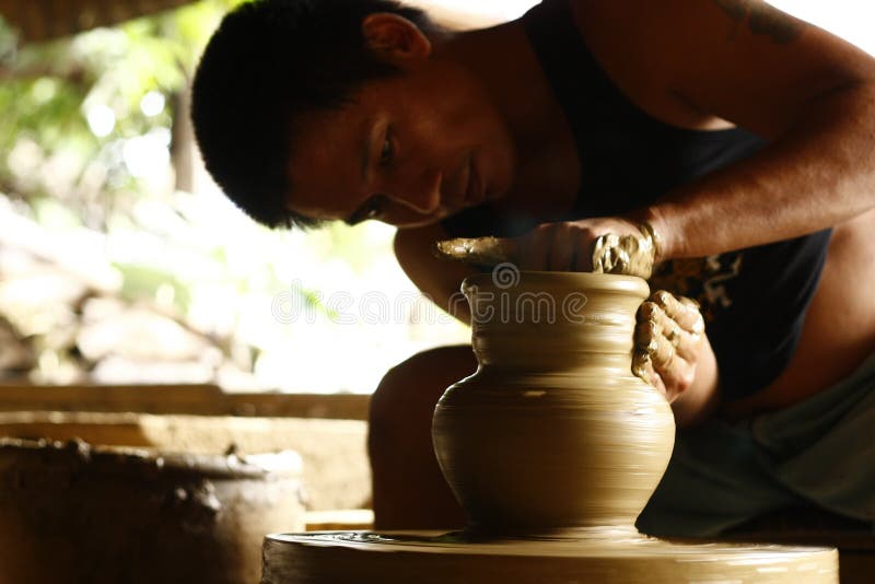 Pot Maker editorial photography. Image of artisan, decor - 22874072