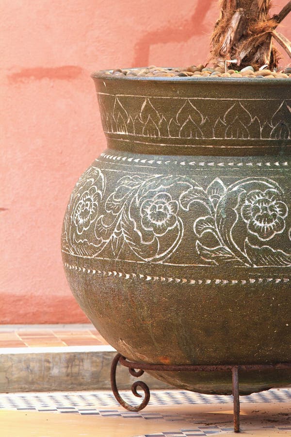 Pot morocco style stock photo. Image of path, flower - 27565118