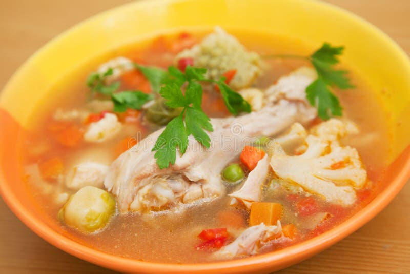 Potage au poulet image stock. Image du repas, culinaire - 30899335