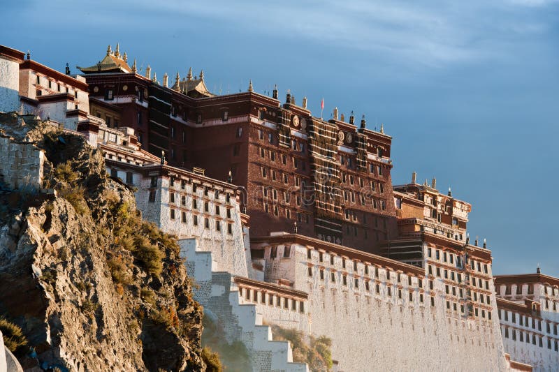 Potala Palace stock image. Image of building, buddhist - 22022997